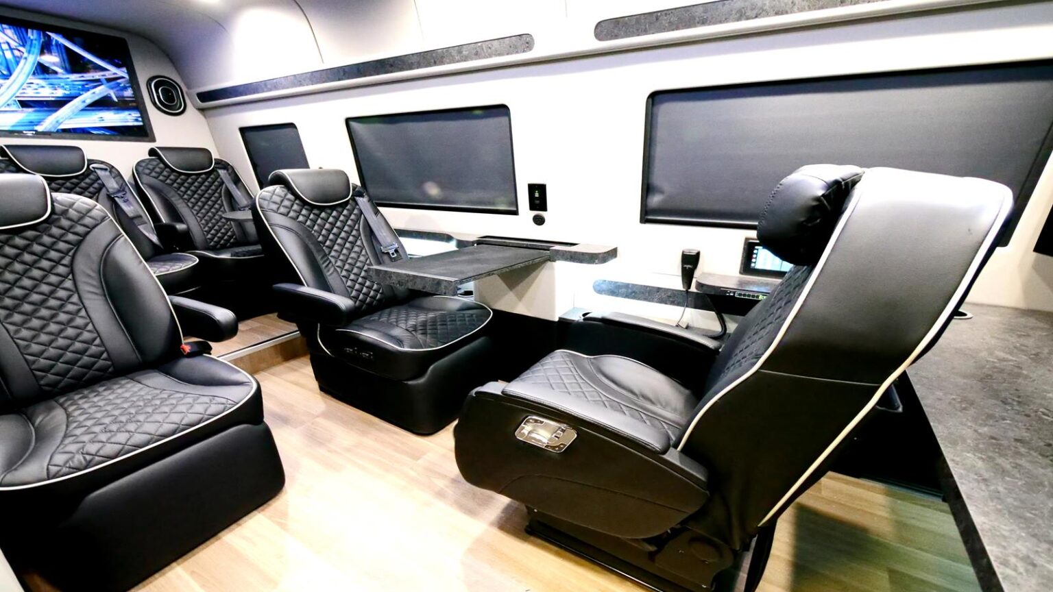 Mobile Office - Design 4 - HQ Custom Design